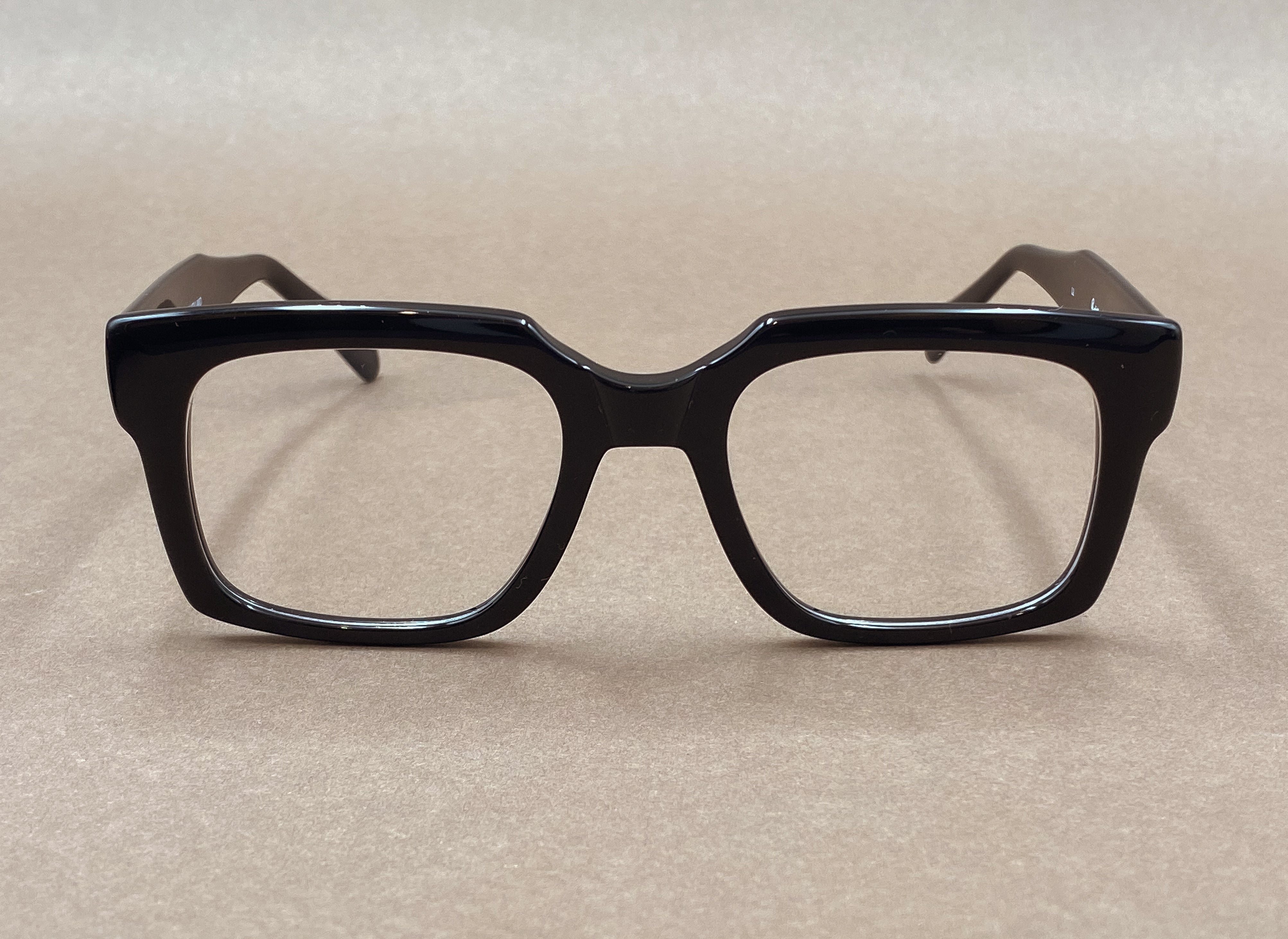 Preciosa 932 handmade glasses – The House of Iconic Frames