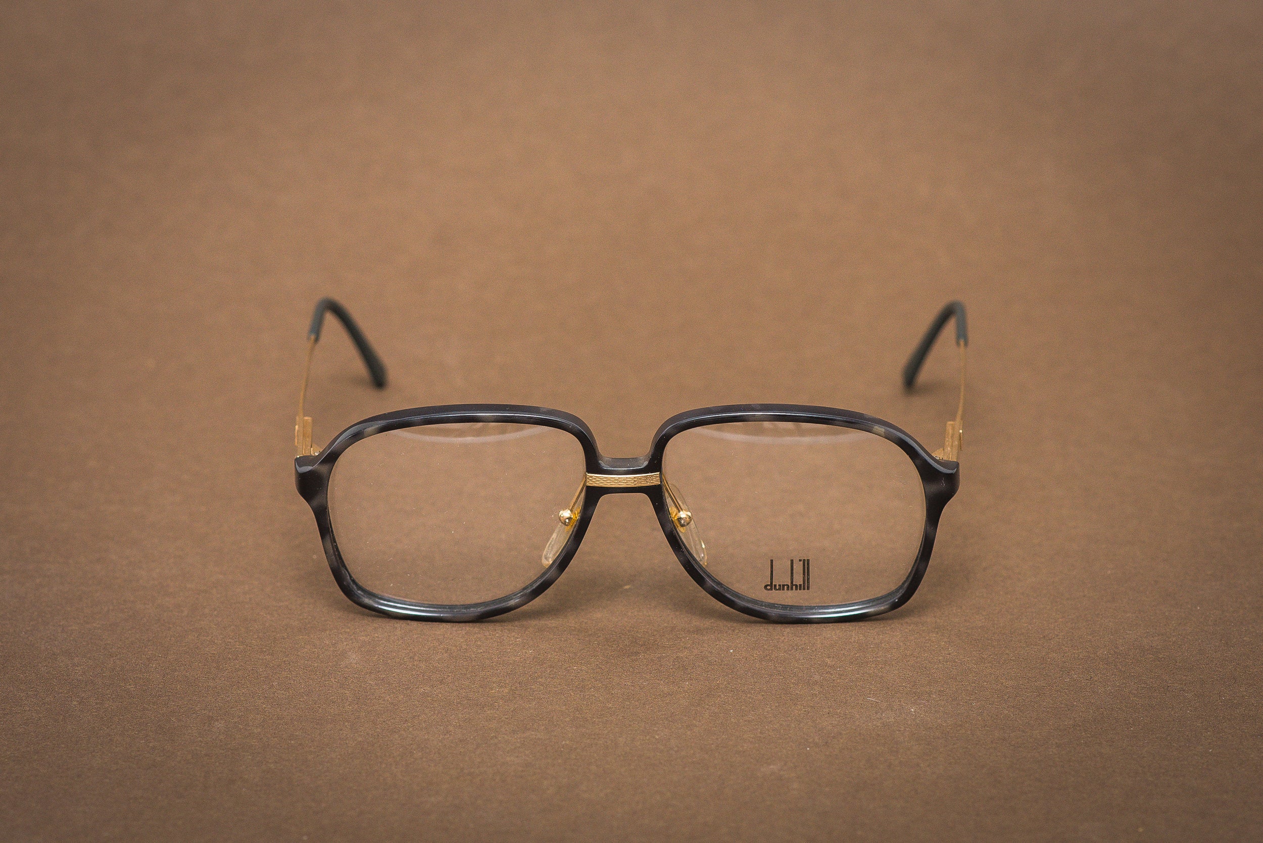 Dunhill 6053 glasses – The House of Iconic Frames